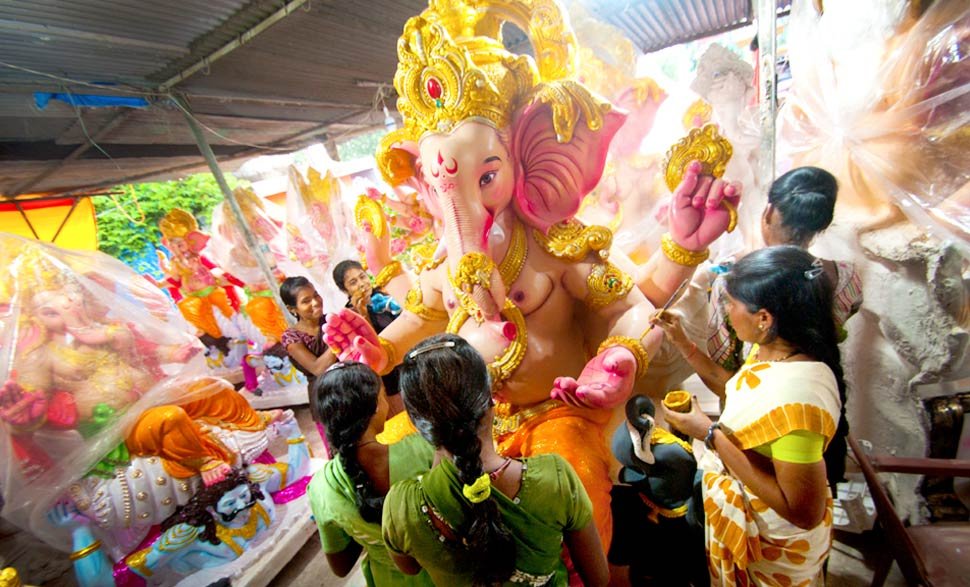Ganesh Chaturthi Celebration in Mumbai - Famous Festivals of Mumbai